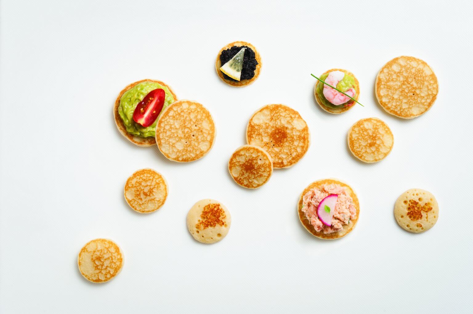 Mini Blini Cocktail to Garnish - 1 Bite | Gastronomia